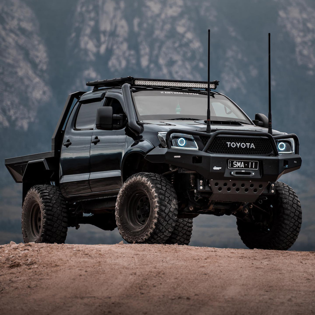 Toyota Hilux N70 11-15 Ambush Triple Hoop Bullbar – precision-offroad-4x4